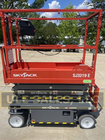 New Skyjack electric scissor lift lifts for sale, 19 foot, 20 foot, 26 ...
